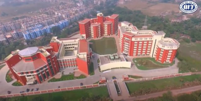 MBA aspirant's life at IIFT Kolkata by an alumni. Top online cat coaching.