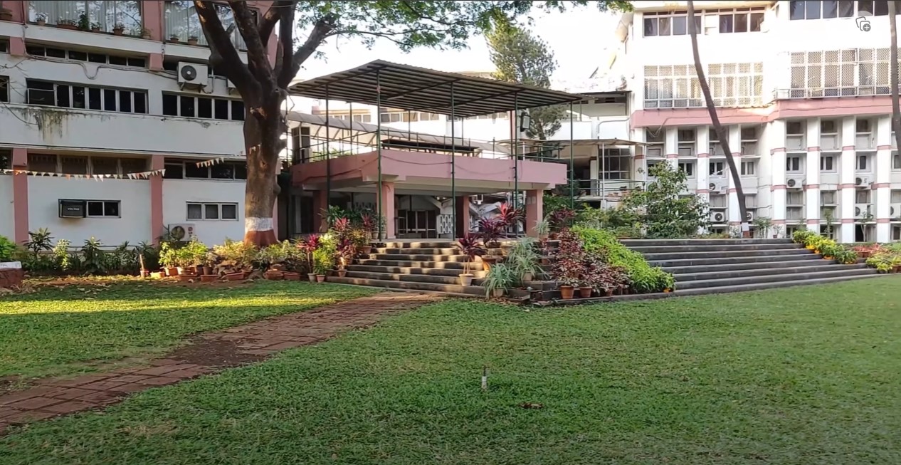 IIM Mumbai: Campus, Cutoff, Placement, Alumni & More - iQuanta