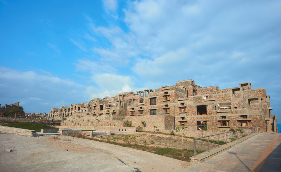 IIM Udaipur : Campus, Cutoffs, Placement, Alumni & More - iQuanta