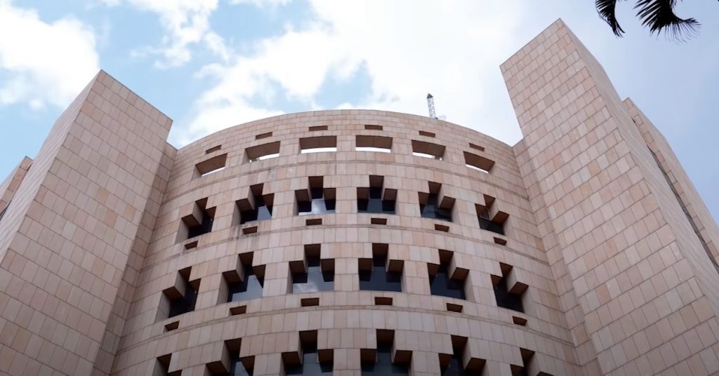 ISB Hyderabad : Campus, Cutoff, Placement, Alumni & More - iQuanta