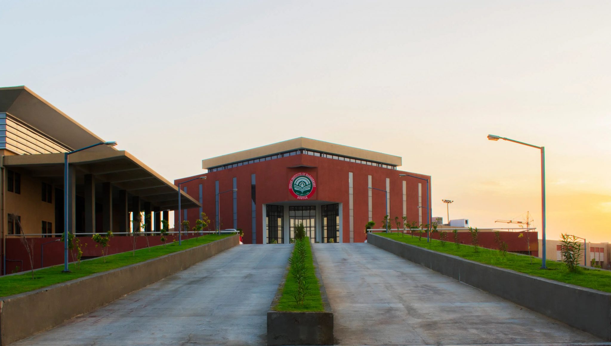 IPMAT Fees Structure 2025 For All IPM Colleges - iQuanta