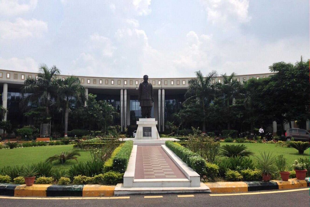 NLU Fees Structure 2025 For 5 Years (Updated) - iQuanta